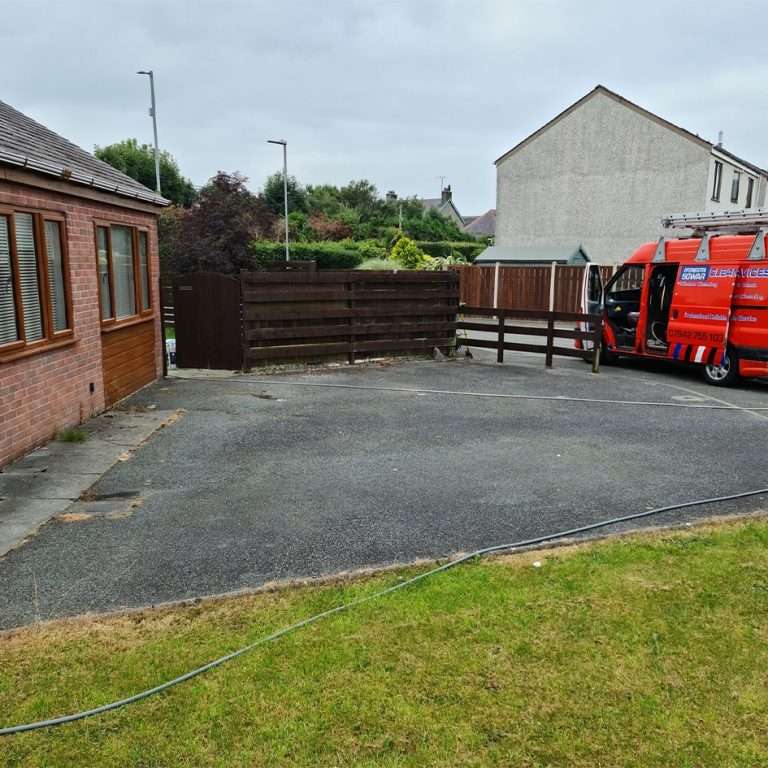 Tarmac Restorer Pro - Pureseal Services UK Ltd